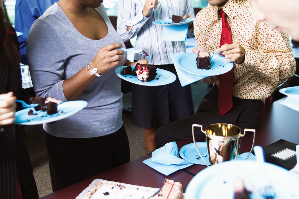Cut the office cake The Uk Civil Workers Everywhere